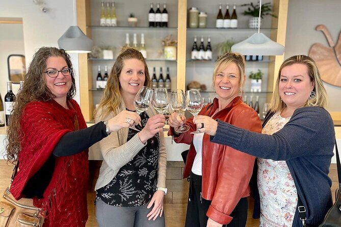 Lake Country Half Day Guided Wine Tour With 4 Wineries - A Close Look at the Itinerary