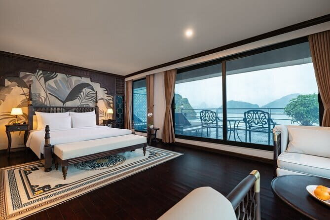 Lan Ha Bay Cruises: 3 Days, 2 Nights with Venus Cruise from Hanoi - What Sets This Tour Apart