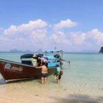 Lanta's Hidden Gems: 4 Islands by Traditional Longtail Boat - An In-Depth Look at the Tour Experience