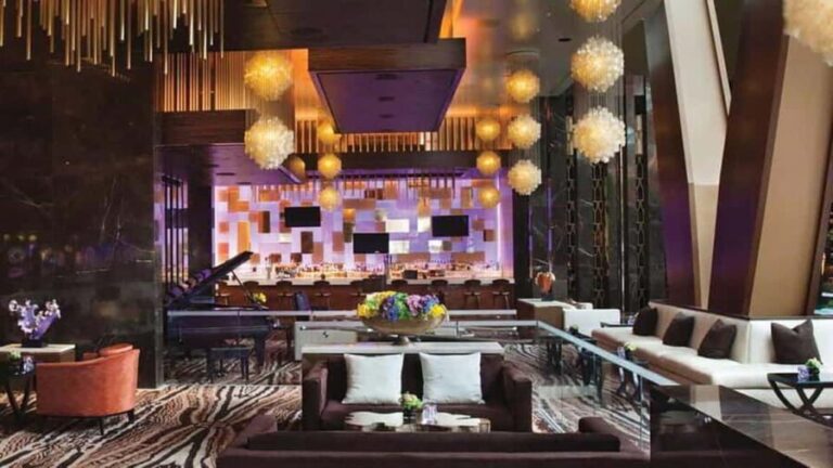 Las Vegas: Club Crawl with Party Bus, Drinks, and Fast Entry - The Itinerary Breakdown