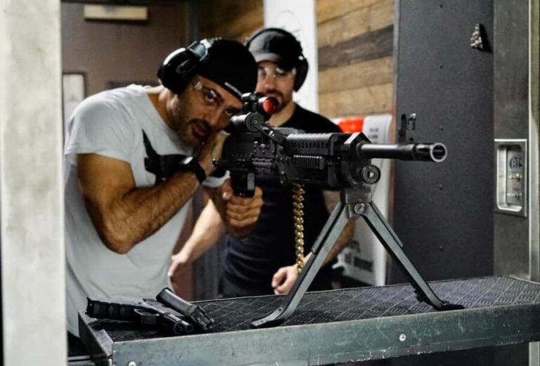 Las Vegas: Gamers Shooting Range Experience - Who Will Love This?