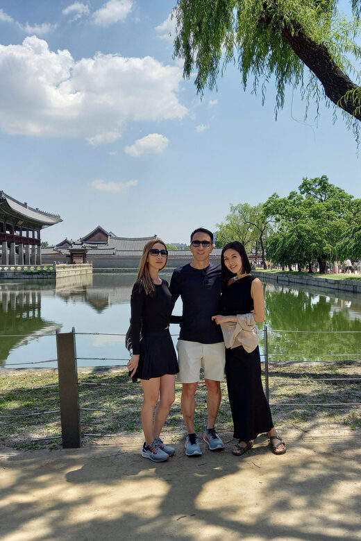 Layover tour to Gyeongbokgung-Folk Museum-Bukchon-Insadong - A Closer Look at This Seoul Layover Tour