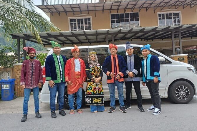 Learn Malaysian Traditional Dance and Costume Tour with Lunch - The Value of the Experience