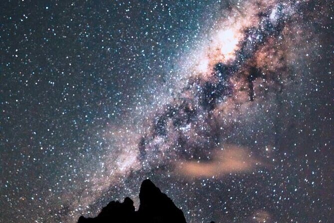 Legend Storytelling and Stargazing in Bora Bora - Authenticity and Reviewer Perspectives