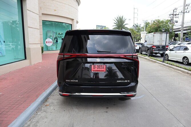 Limousine one way transfer: BKKAirport to/from ChaAm or Hua Hin - Detailed Breakdown of the Experience