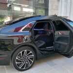 Lincoln Strecth Limousine with Wi Fi on board - Amenities and Comfort Features