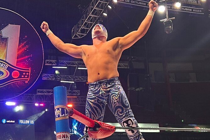 Live Wrestling from the Best Area of the Arena Mexico - Who Will Enjoy This Tour?