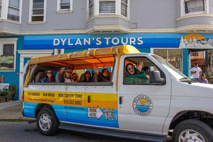 Lombard Leap: Lombard Street, Coit Tower and Chinatown Tour - An In-Depth Look at the Tour