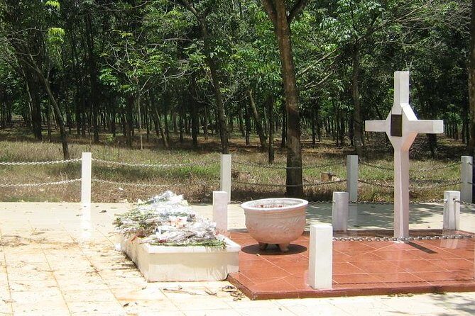 Long Tan Battlefield full day Private tour from Ho Chi Minh City - The Experience: How It Feels for Travelers