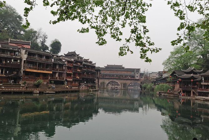 Longsheng(Longji) hotel to Zhangjiajie hotel and stops at Fenghuang old town - The Itinerary: What to Expect