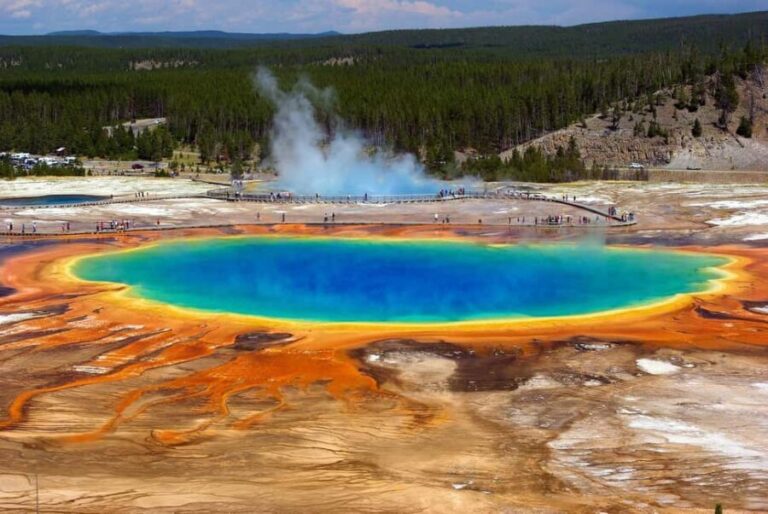 Los Angeles: 7-Day Small Group Yellowstone Tour Round Trip - Zion National Park: Jaw-Dropping Red Canyons