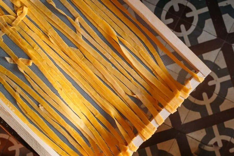 Los Angeles: Handmade Spaghetti with Italian Mamas & Lunch - Who Would Love This?