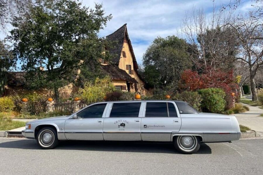 Los Angeles: True Crime Sightseeing Limo Tour - Who Will Love This Tour?