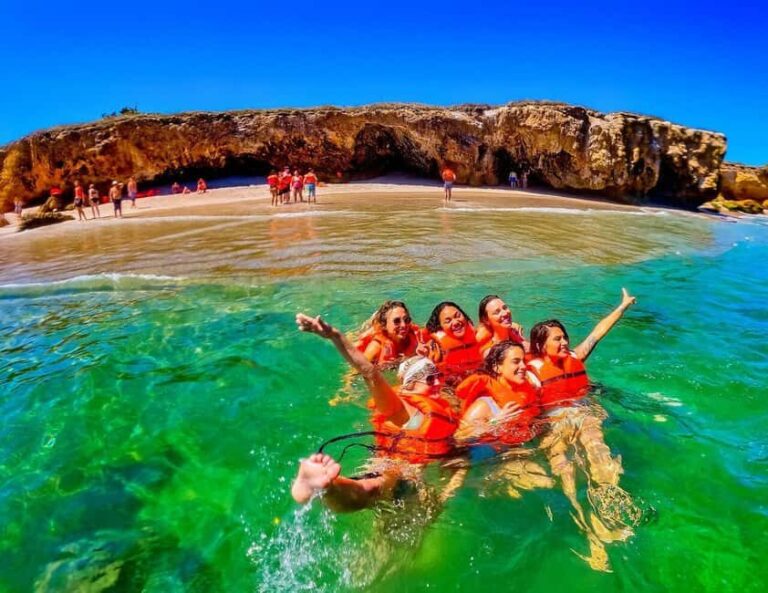 Los Arcos: Snorkel Tour in Los Arcos and Madagascar - Introduction to the Experience