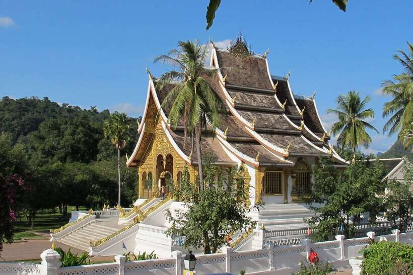Luang Prabang: Private Must-See Sights and Mount Phousi Tour - Understanding the Price and Value