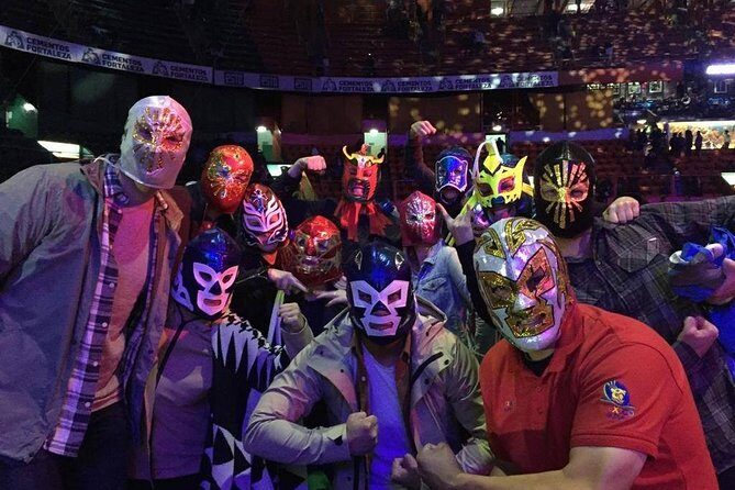 Lucha Libre Experience and Mezcal Tasting in Mexico City - Transitioning to Arena Mexico