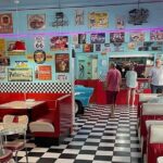 Lunch at Georges Diner Private Tour - Who Should Consider This Tour?