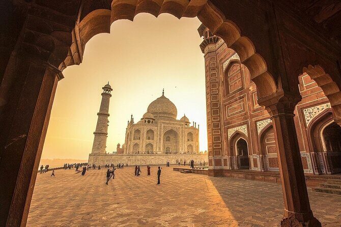 Luxury 3 Days Delhi, Agra, Jaipur Golden Triangle Tour By Car - Day 2: The Taj Mahal, Mughal Heritage, and Early Morning Magic