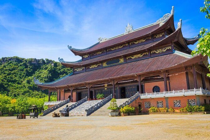 Luxury Bai Dinh Pagoda ,Trang An Boat Trip & Mua Cave 1 Day Trip - Why This Tour Offers Such Good Value