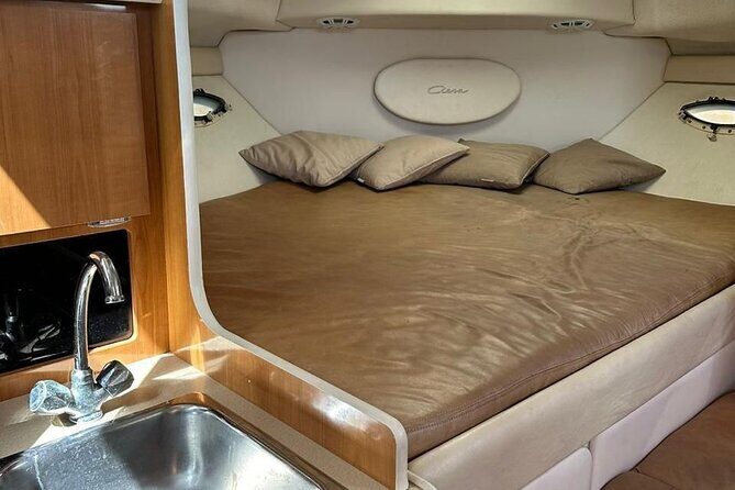 Luxury Experience on Private Yacht 34ft in Cabo - FAQ