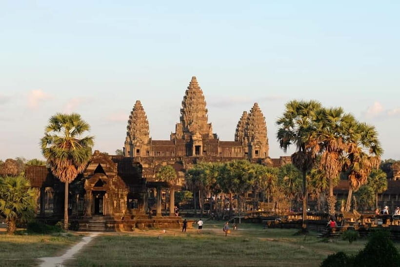 Luxury Private 2-Day Angkor Wat with English or German Guide - Why Choose the Luxury Private 2-Day Tour?