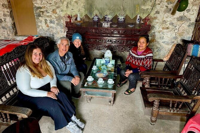 Luxury Private Tour From Hanoi: Local Family, Tam Coc & Hoa Lu - Delving into History at Hoa Lu