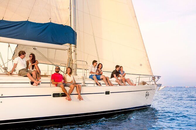 Luxury Sailboat Tour at Sunset in Los Cabos + Snacks + Premium Drinks - Who Should Consider This Tour?