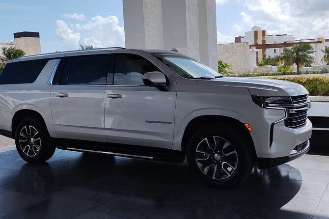 Luxury SUV Private Transfer  Cancun Airport  Playa del Carmen - Comfort and Convenience: What’s Included