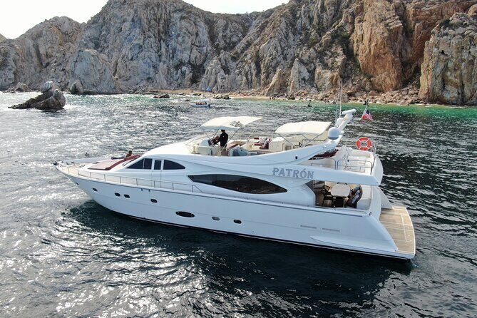 Luxury Yacht Charter in Cabo San Lucas - Ferretti 88ft. - Authentic Feedback & Real Experiences