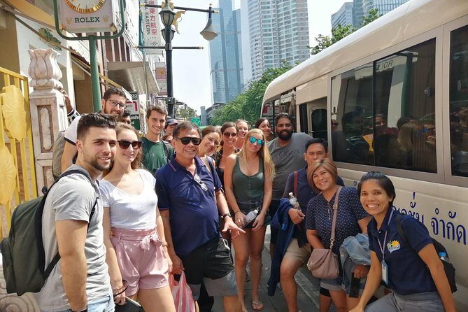 Maeklong Railway Market and Floating Market - Exploring Damnoen Saduak Floating Market