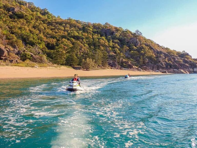 Magnetic Island: Five Beach Bay 90-Minute Tour, 1x jet ski. - Value and Practicalities