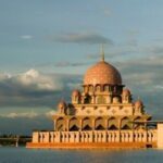 Malaysia's top 3 places: Putrajaya, Batu Caves & Kuala Lumpur - Analyzing the Experience