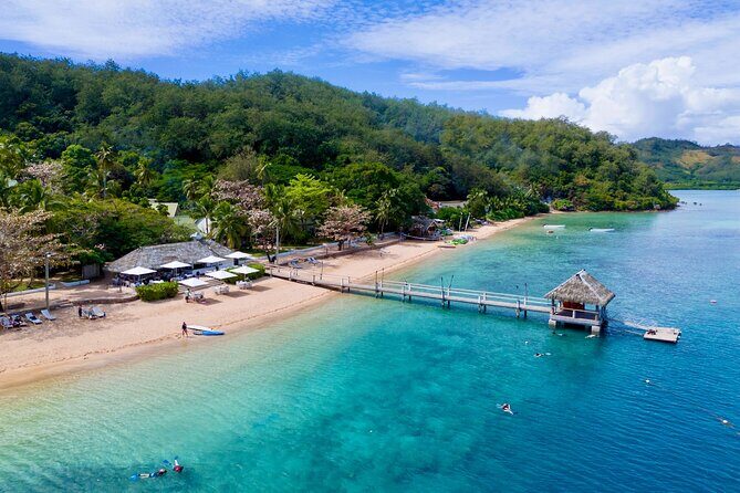 Malolo Island Resort Day Trip with Lunch and Water Sports - The Itinerary: What You Can Expect
