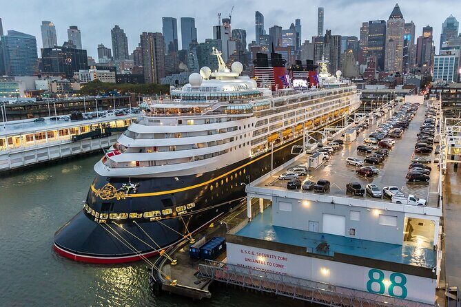 Manhattan Cruise Terminal to LGA Airport XL Mini Van - The Practical Process and What You Can Expect
