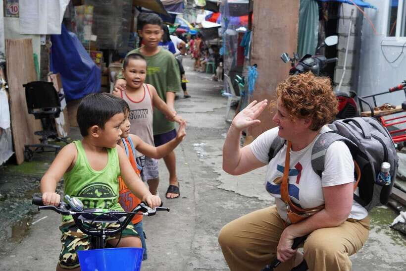 Manila: Hidden Gems Guided Tour - Transportation and Group Size