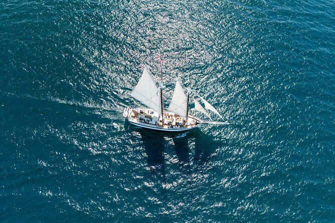 Manitou Fall Flavor Afternoon Sail Experience - A Detailed Look at the Itinerary