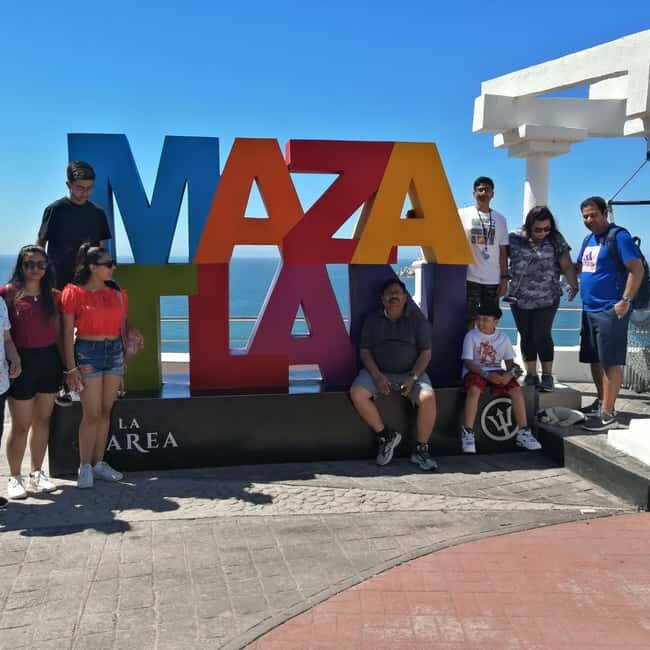Mazatlan: Guided City Tour with Cliff's Diver Show & Lunch - Authenticity and Value