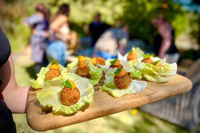 McLaren Vale 4x4 Premium Food and Wine Tour with Private Lunch - How the Experience Comes Together