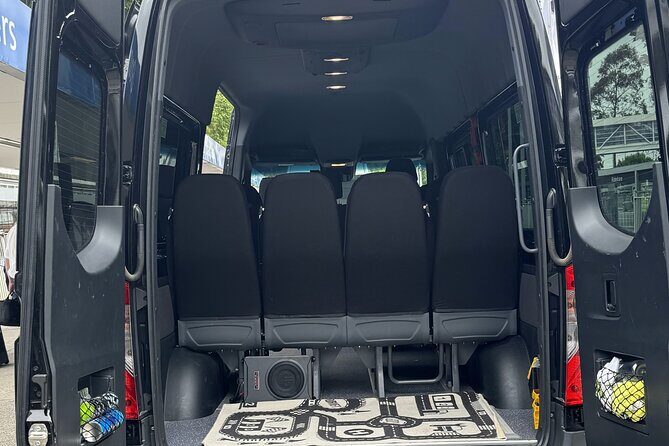MEL Airport Transfer to Melbourne CBD Private Van Hire - Why Choose This Transfer Service?