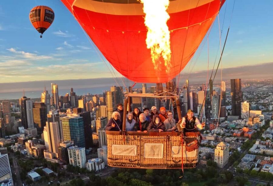 Melbourne: 1-Hour Hot Air Balloon Flight at Sunrise - Analyzing the Value