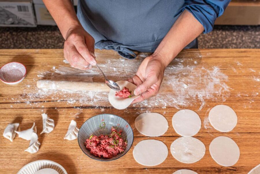 Melbourne: Chinese Dumpling Cooking Class with a Drink - The Itinerary Breakdown