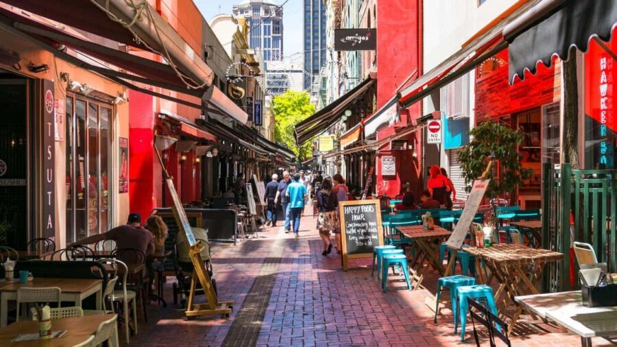 Melbourne: City Highlights & Hidden Gem Private Walking Tour - Breaking Down the Itinerary