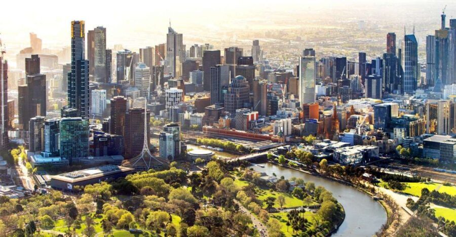 Melbourne: City Highlights, Suburbs & Laneways Bus Tour - Authentic Comments from Travelers