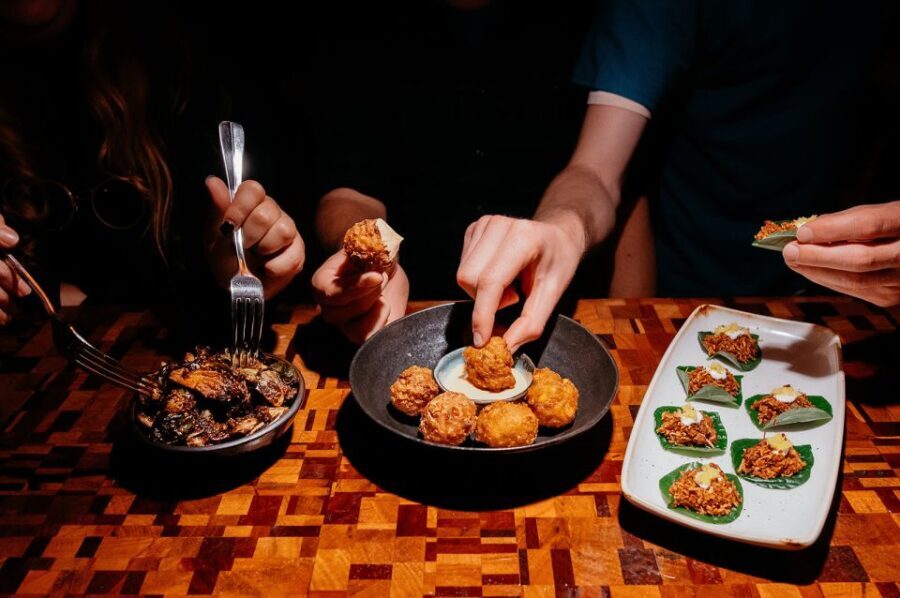 Melbourne: Guided Night-Time Food Walking Tour - Why This Tour Stands Out