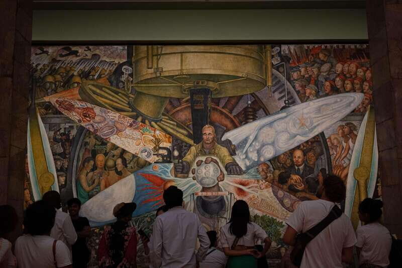 Mexican muralism with a true Art lover - The Practicalities: What You Need to Know