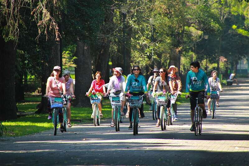 Mexico City: Chapultepec & Reforma Historic Bike Experience - Detailed Breakdown of the Itinerary