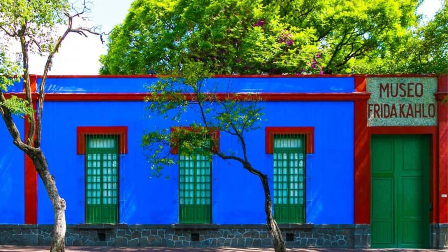 Mexico City: La Casa Azul The Frida Kahlo Museum - Key Points