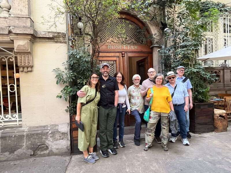 Mexico City: Roma and Condesa Guided Walking Tour - Deep Dive into the Itinerary