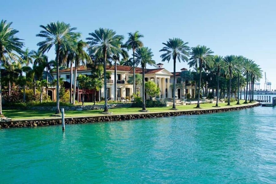 Miami: Biscayne Bay Millionaire's Row Boat Tour - Itinerary Breakdown: What Makes Each Stop Special