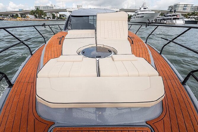 Miami: Rent a Private Yacht 4 Hours with Captain and Crew - What to Expect During Your Yacht Day in Miami